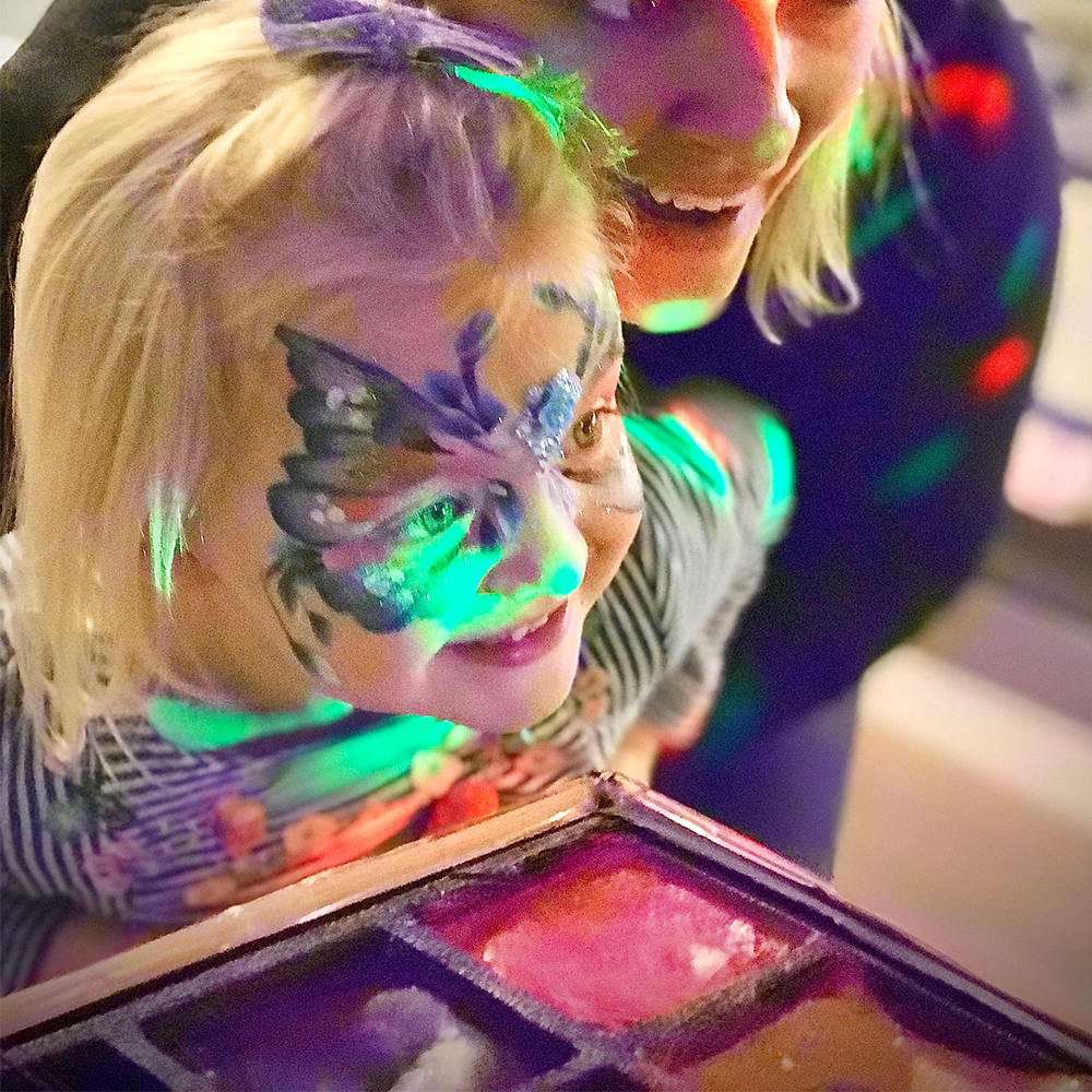 Jenny Sunshine - Face Painting and Glitter Art in London